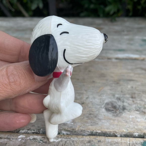 Peanuts | Toys | Snoopy Peanuts Figurine | Poshmark